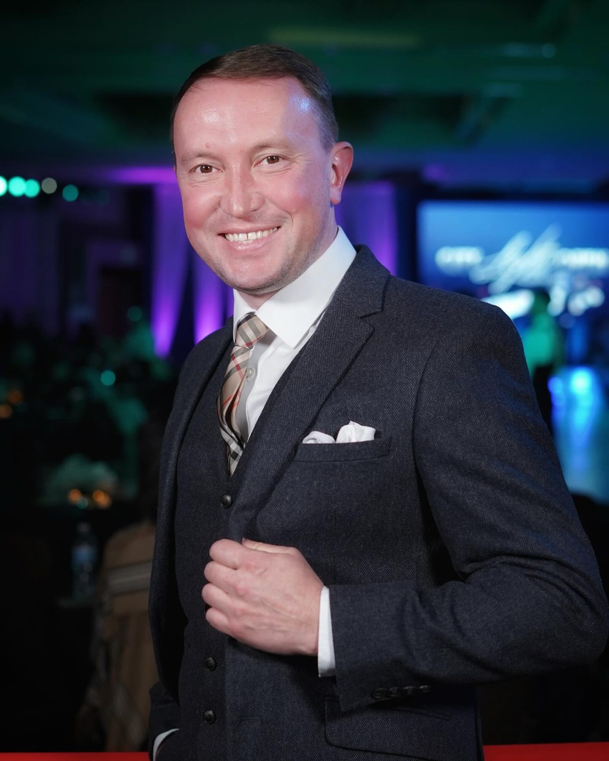 Maksym Bulanyi – DanceComp